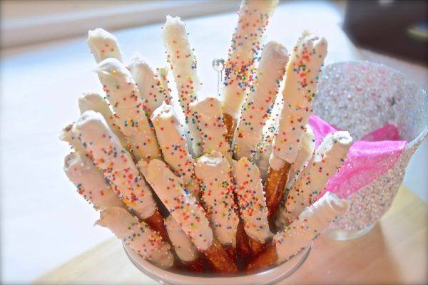 Birthday Cake Pretzels