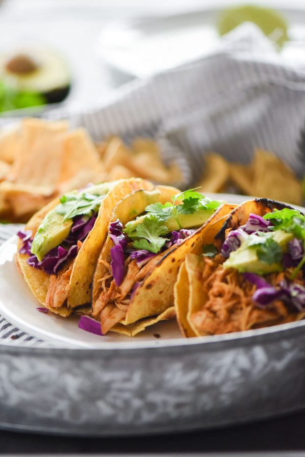 Slow Cooker Honey Chipotle Chicken Tacos